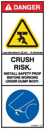 CRUSH RISK (Vertical) – Aussie Safety Stickers